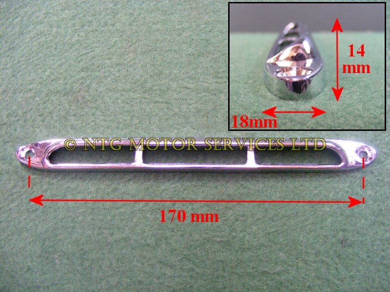 AAA3496 Vent - Windscreen Demist